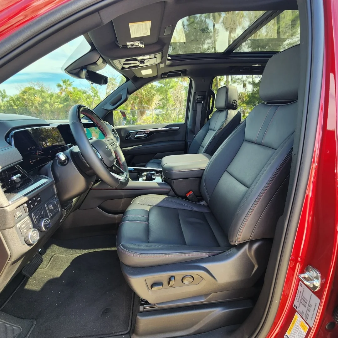 Chevrolet Suburban RST 2025 | Nacho Autos